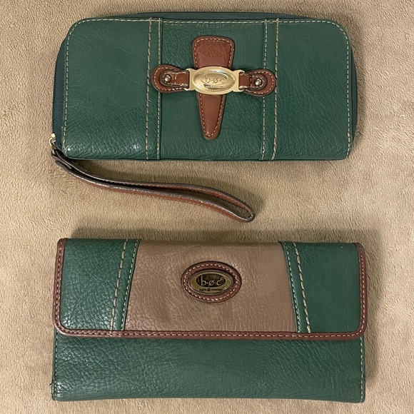 Born | Bags | Set Of Two Boc Born Brand Gorgeous Faux Leather Wallets ...